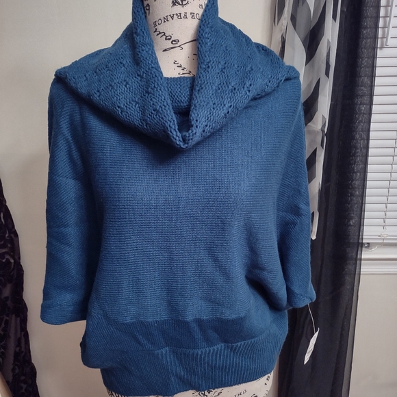 Derek Heart | Sweaters | Derek Heart Sweater | Poshmark